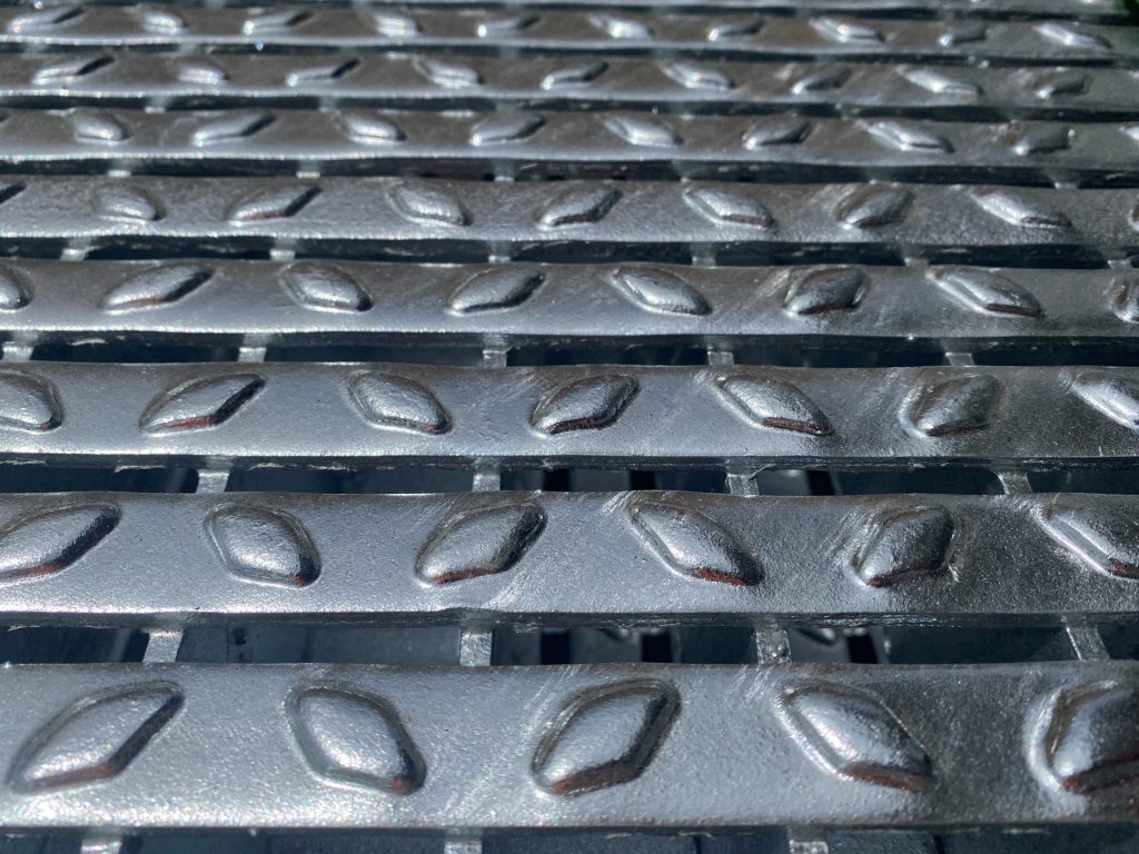 Galvanised HEELPROOF™ Grate and Frame - Hynds Pipe Systems Ltd.